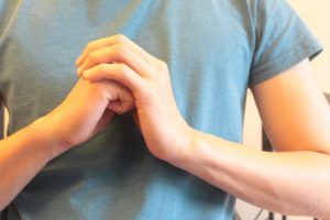 5 Must-Know Fretting Techniques For Beginner Guitarists – Liberty Park ...