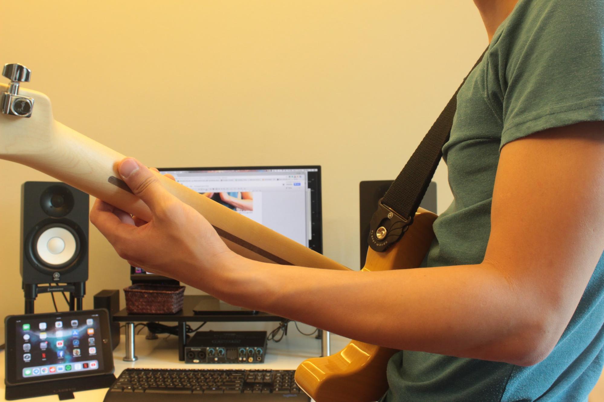 5 Must-Know Fretting Techniques For Beginner Guitarists – Liberty Park ...